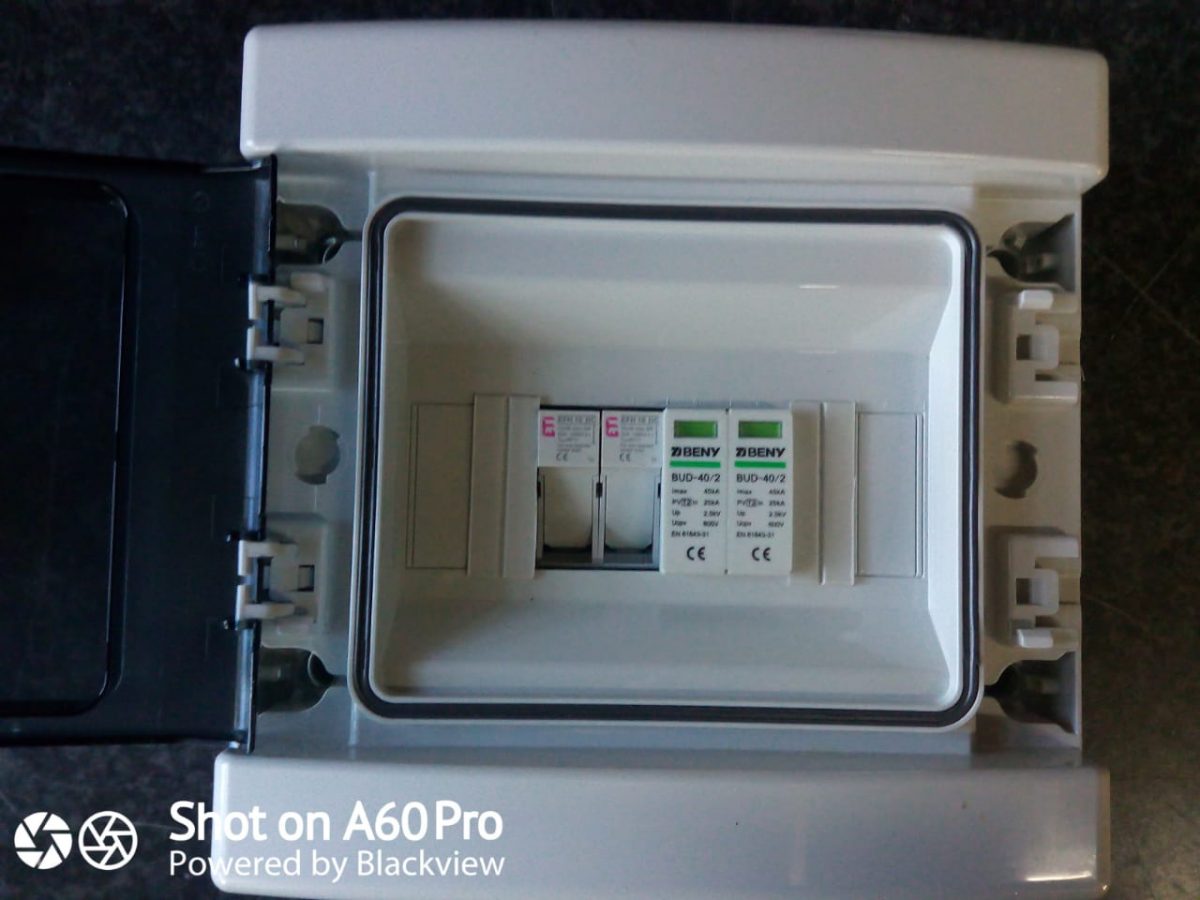 2 String Dc Pv Input Combiner Box 1 Dc Output Solar Equipment